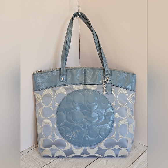 Coach | Bags | Coach Laura Blue And White Signature Tote F8335 | Poshmark